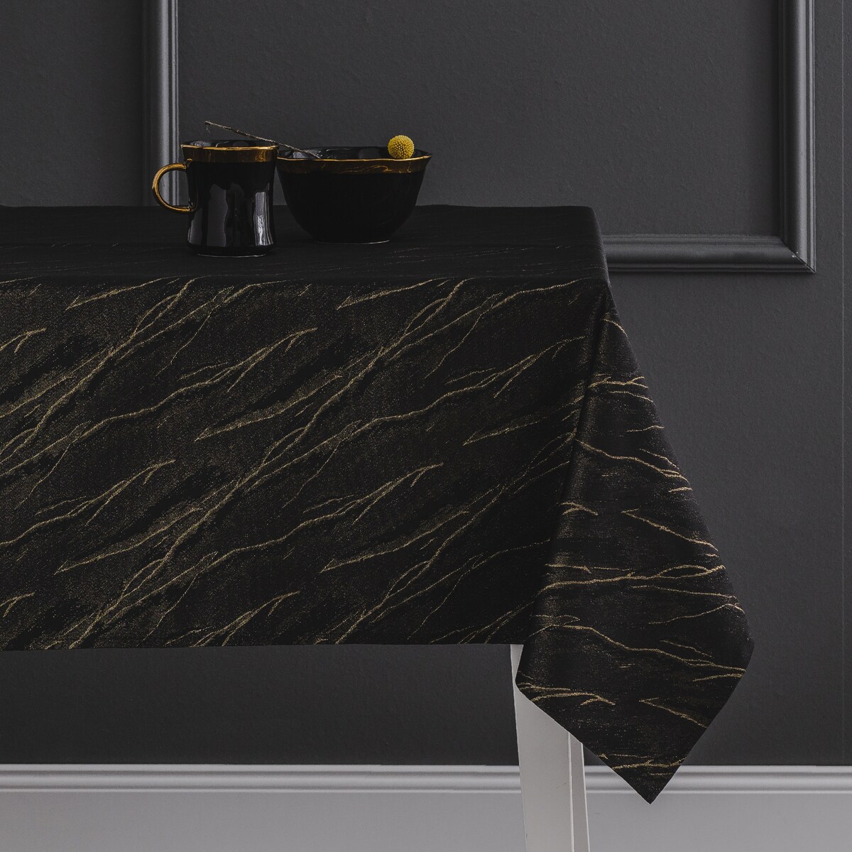 Obrus Żakardowy Barosso | home&you