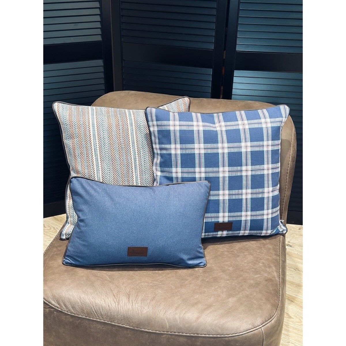Poduszka RIVERHEAD SIMPLE NAVY SL COLLECTION | home&you