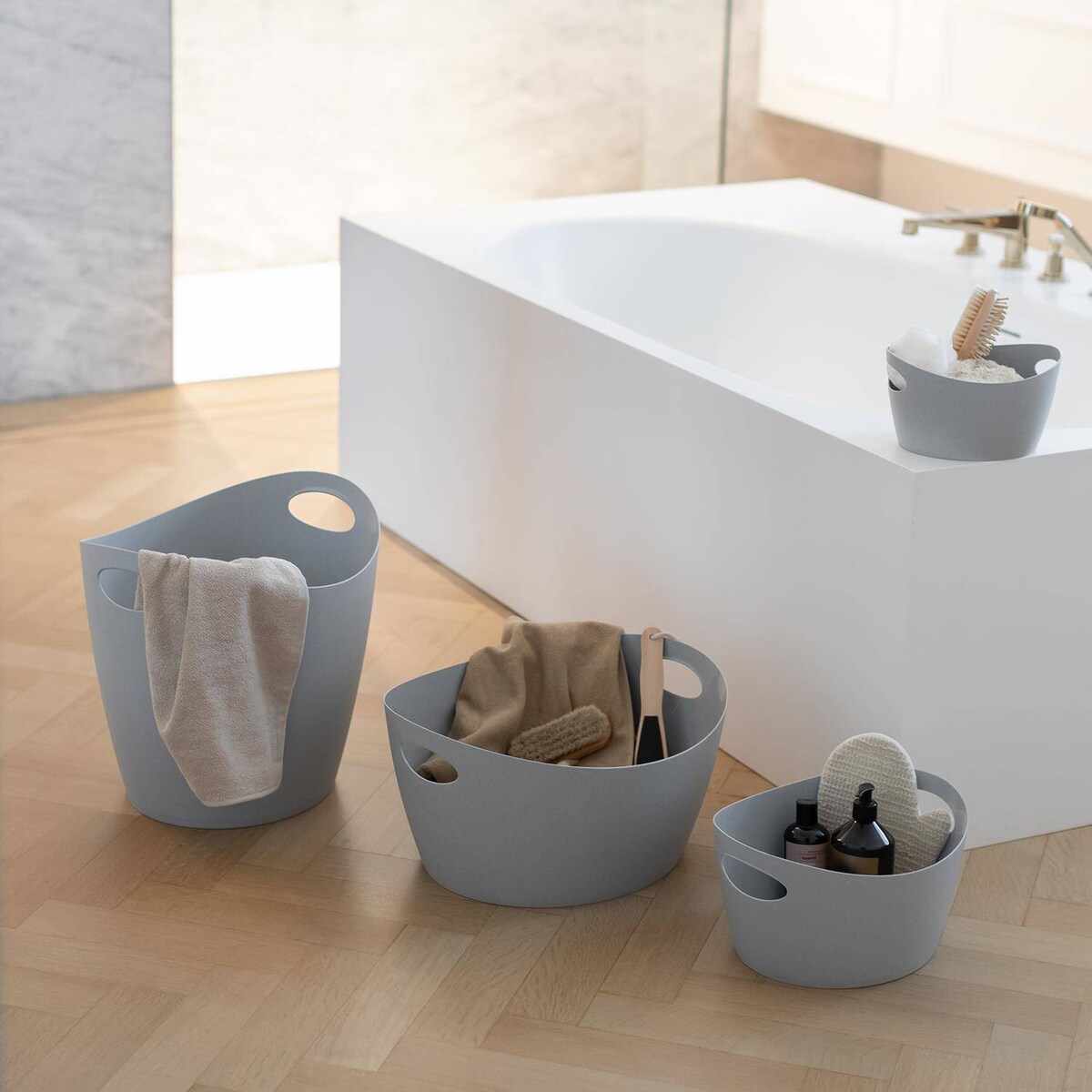 Miska łazienkowa BOTTICHELLI, rozmiar XL, KOZIOL | home&you