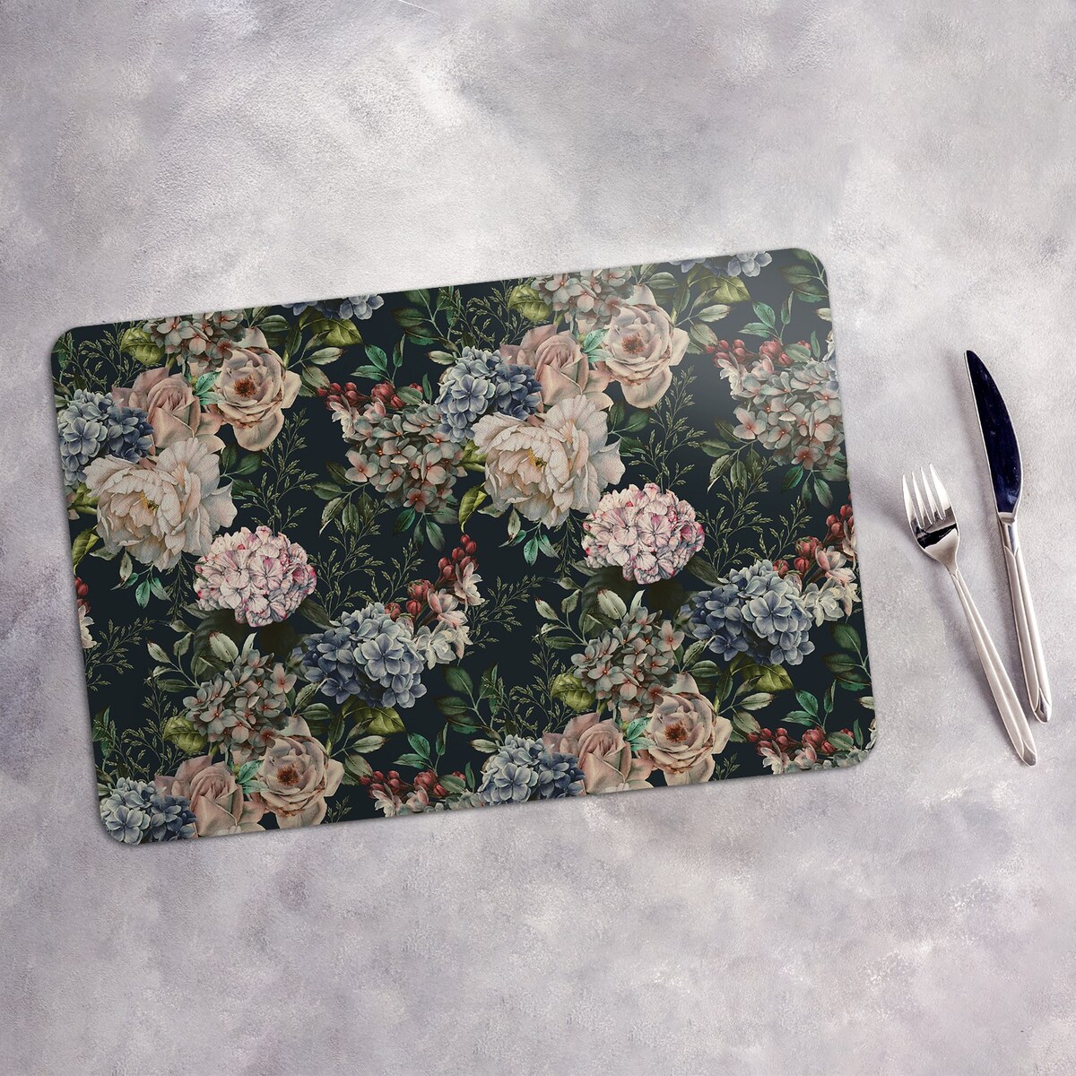 Maty na stół do jadalni – apetyczna dekoracja dla twojej kuchni