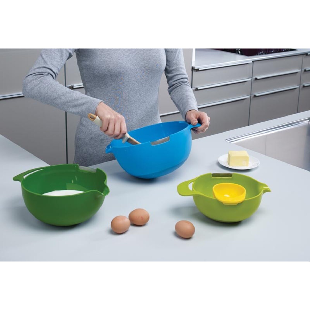 Zestaw świąteczny: miski, timer i forma silikonowa Joseph Joseph