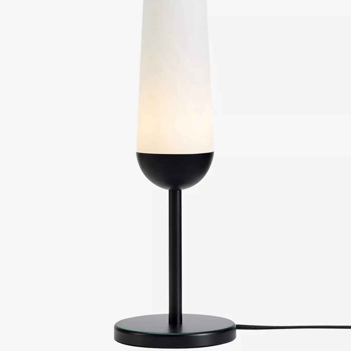 Lampka biurkowa modern BERN 107905 Markslojd szklana tuba biała czarna ...