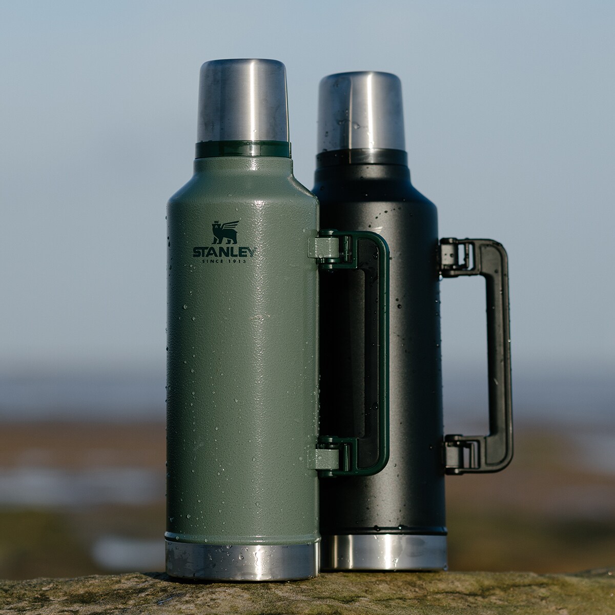 Termos LEGENDARY CLASSIC - MATTE BLACK 2,3L/ Stanley | home&you