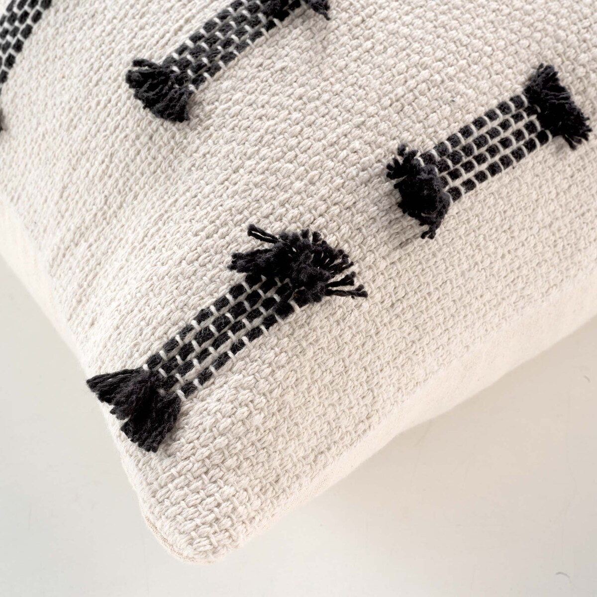 Poduszka dekoracyjna JULINE, 40 x 40 cm | home&you