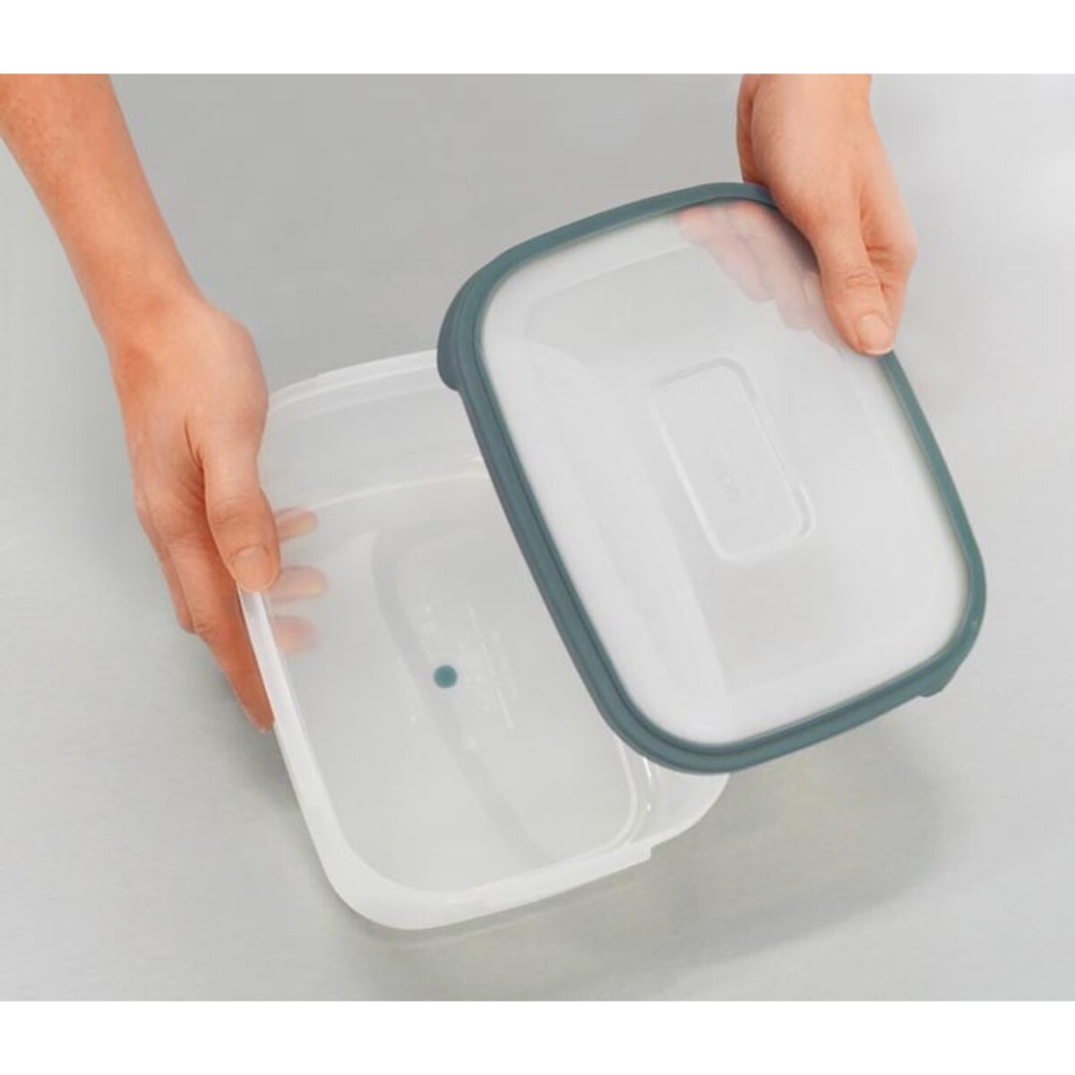 Zestaw pojemników NEST STORAGE 6 Opal Joseph Joseph